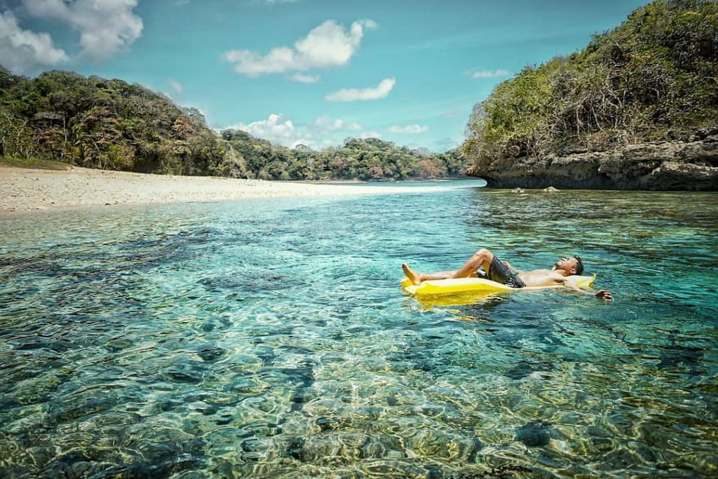 Pantai Di Malang Yang Belum Terjamah, Wisata Pantai Malang Selatan!