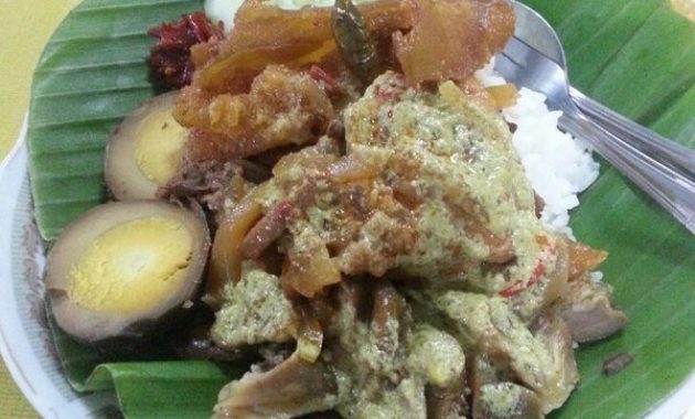 Rekomendasi Nasi Gudeg di Semarang Yang Legit Dengan Harga Murah, Yakin ...